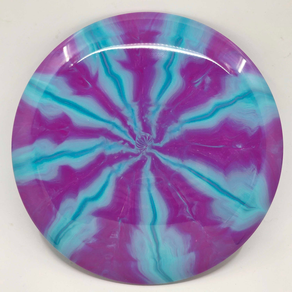 Latitude 64 Grand Swirl Strive - Blank – Discgolf.ee